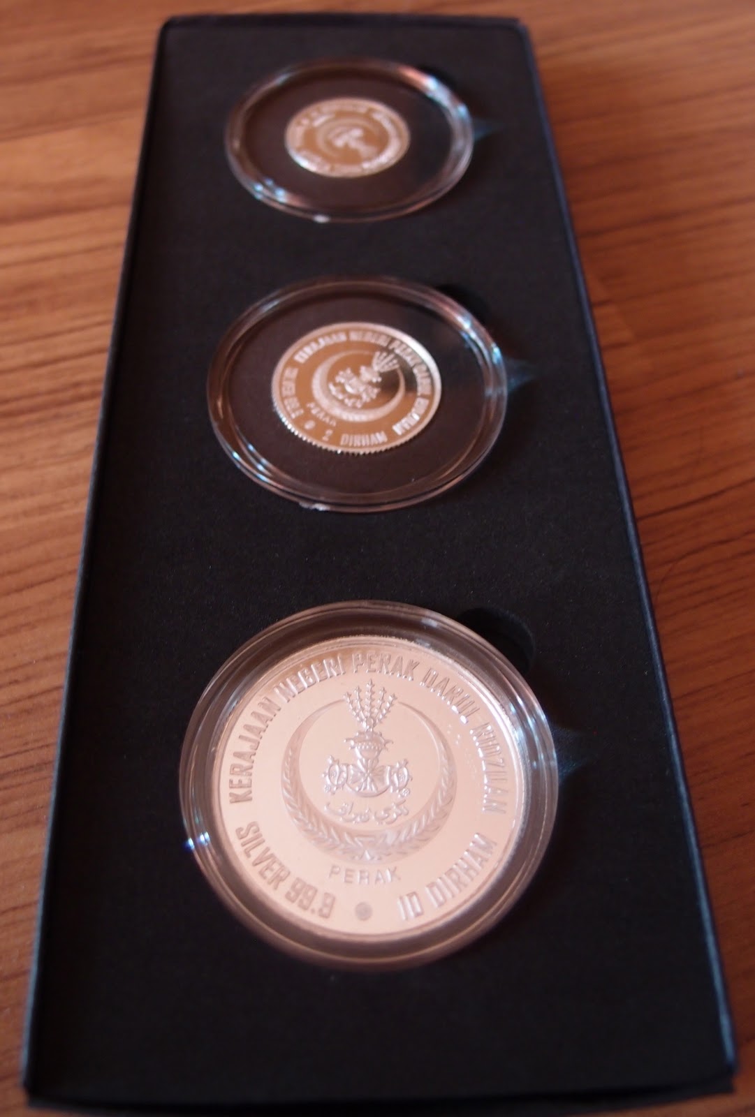 Gold & Silver - Invest now in real money.: Dirham Perak Darul Ridzuan set.