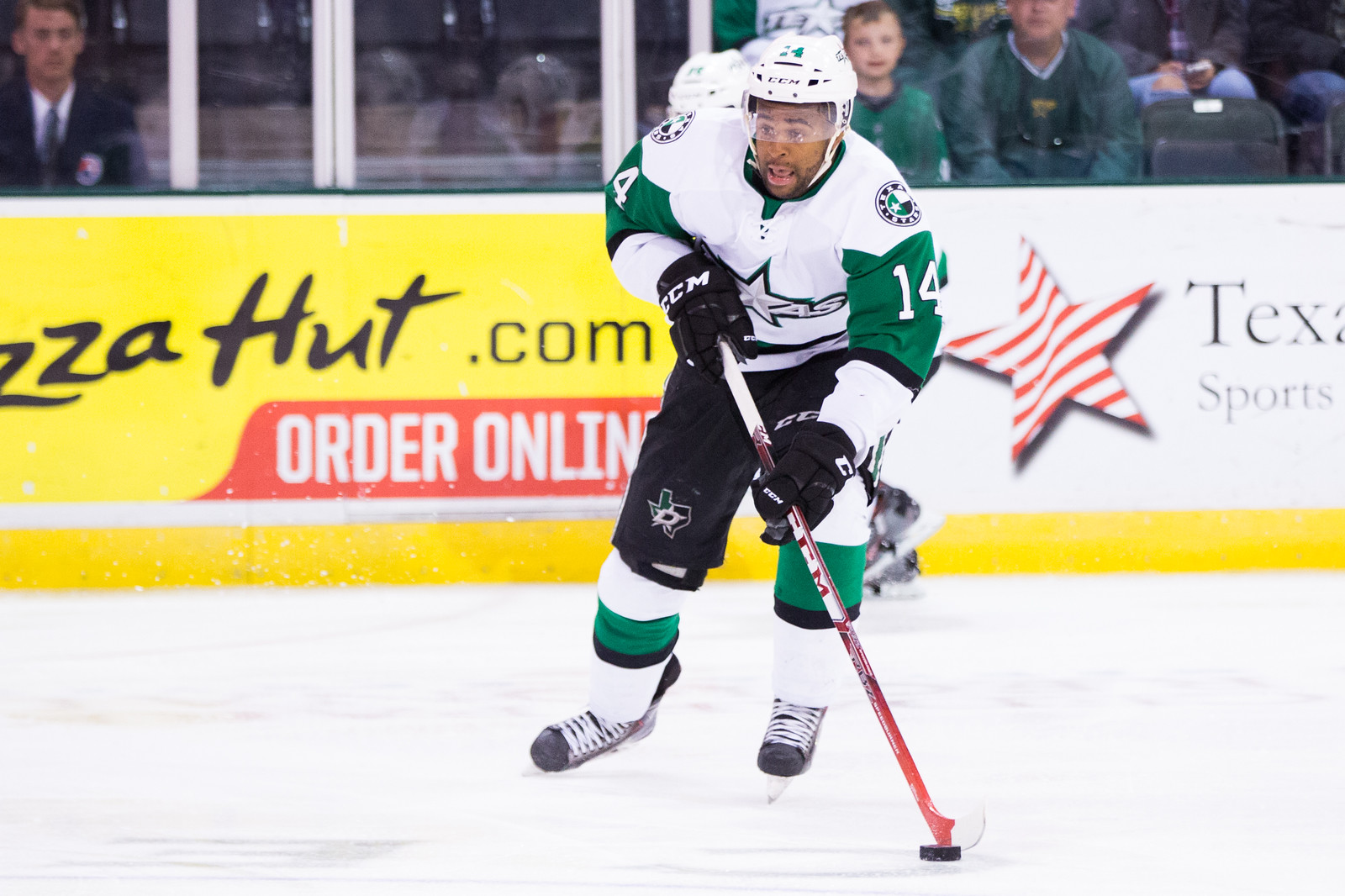Gemel Smith Returns to AHL, Texas Stars Forward Corps Replenished