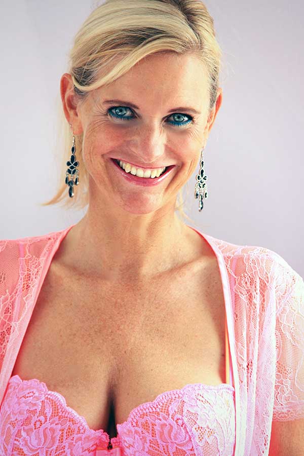 Antideutsche Kritiken | Getragene und Ungetragene : Die Kulturindustrie im Porno | Antideutsche ...