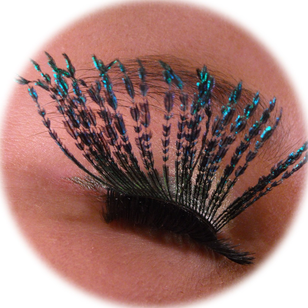 MODS: May 19th Declared Feather Eyelashes Day!