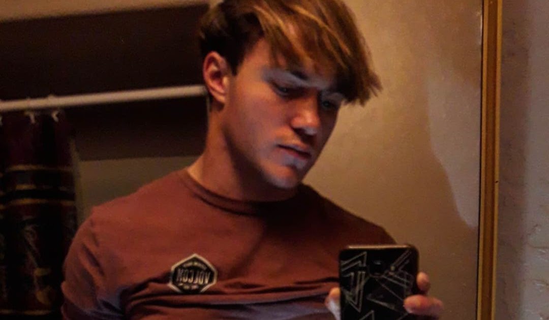 the beauty of male muscle: Jason