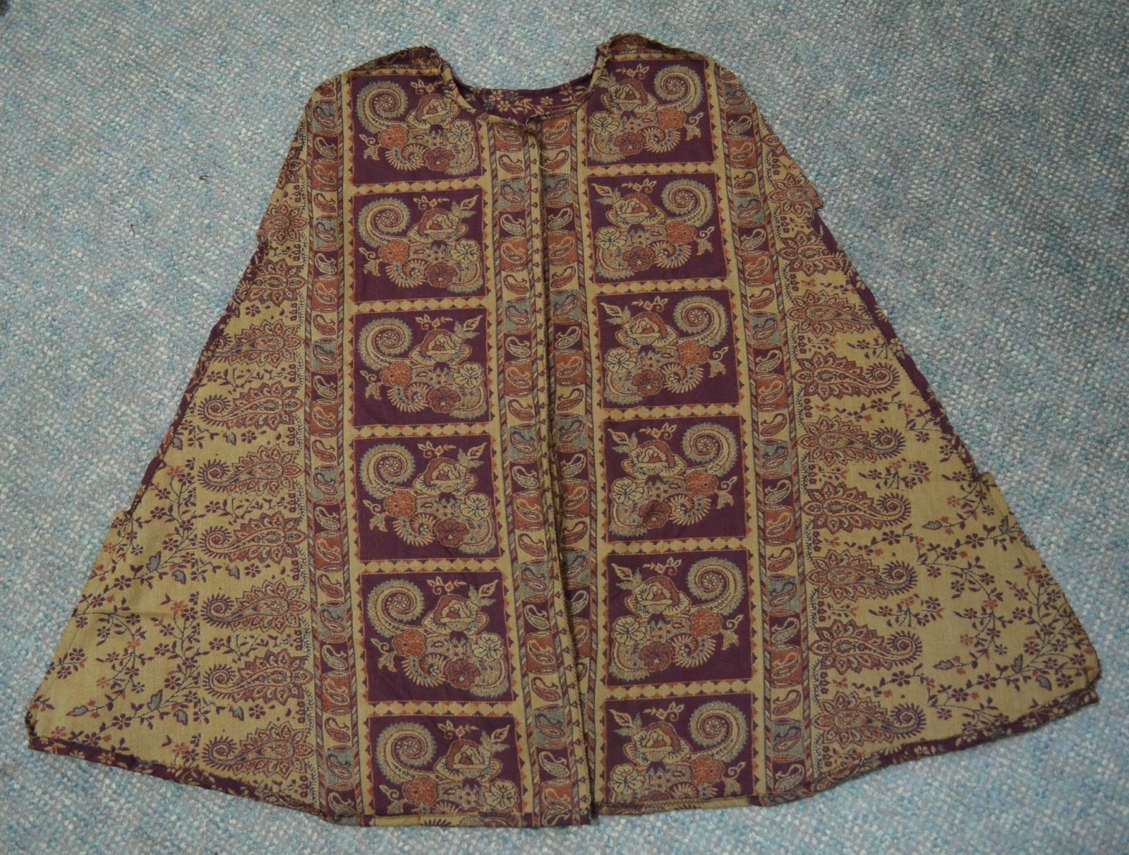 ACT Style Blog: DIY: Cape Jacket