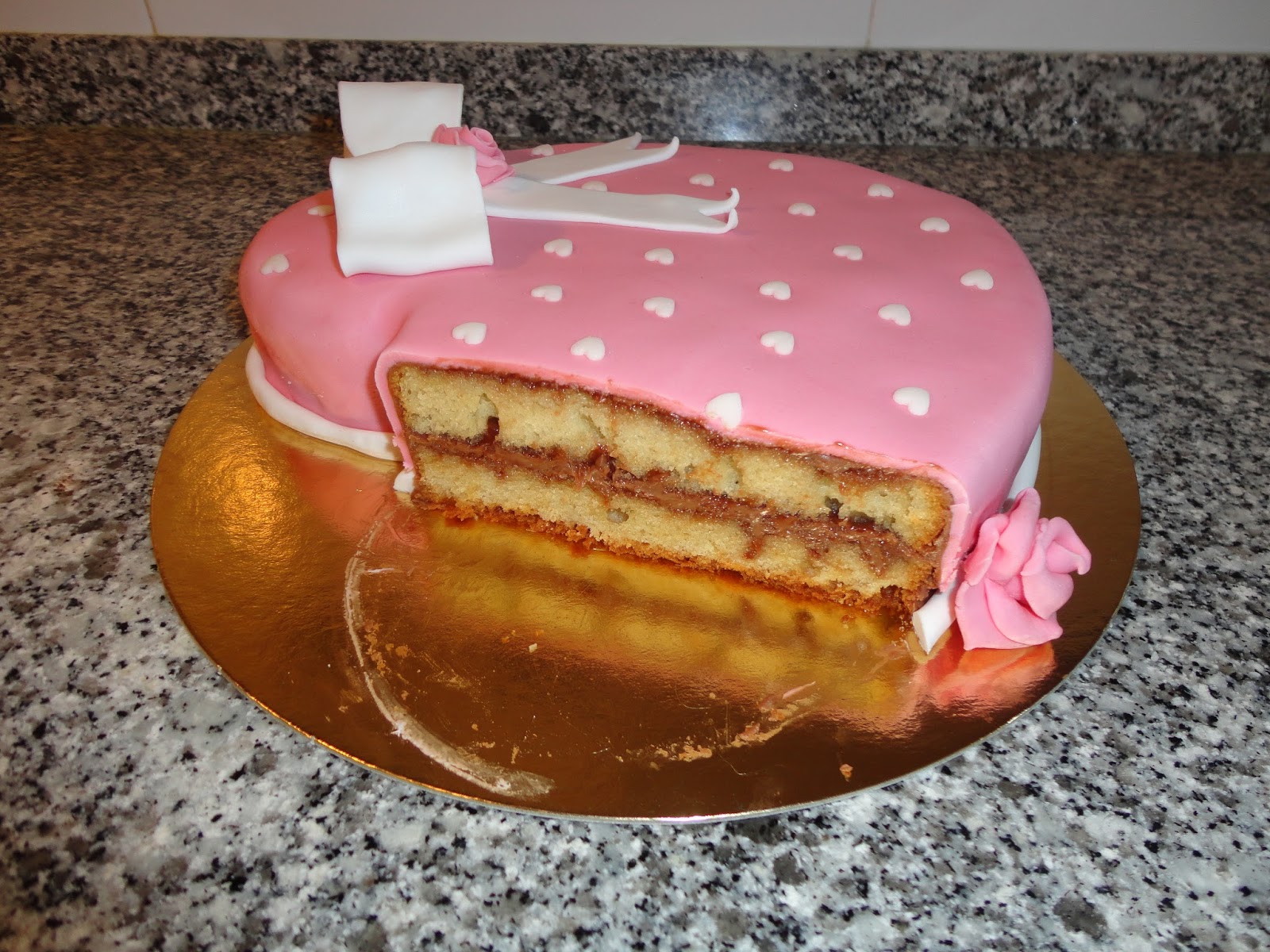 LA FUENTE DE LA PRADERA: Mi tarta de fondant...