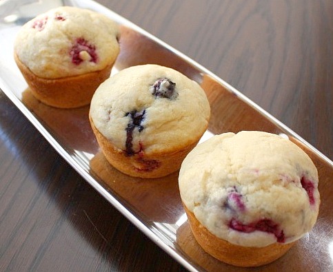 Meatless Monday-Summer Berry Muffins - Apple A Day