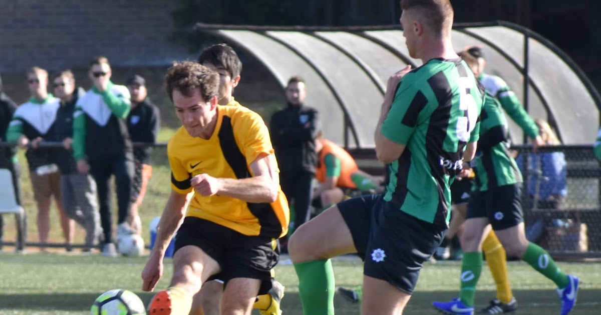 Walter Pless on Association Football: Tom Roach wins a Vic Tuting Medal ...