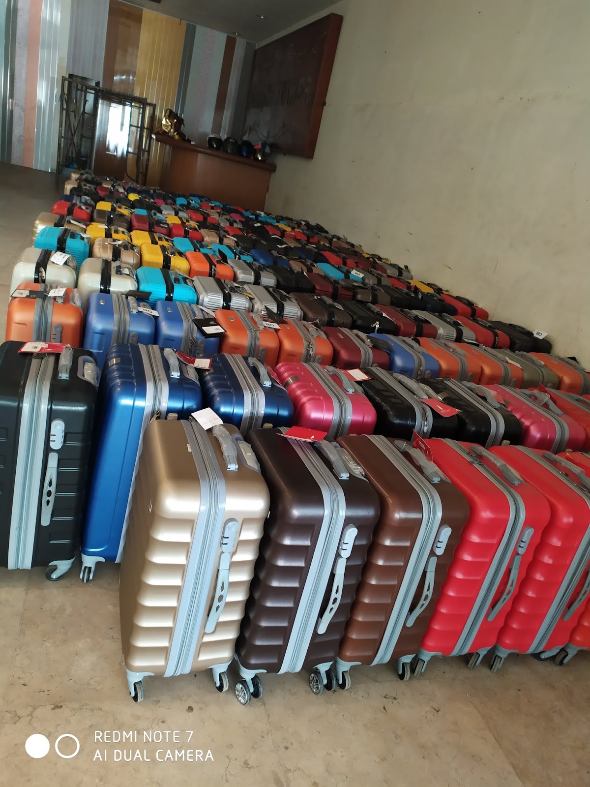 Tempat Obral Tas dan Koper Murah di Daerah Ancol ~ A Sweet Escape