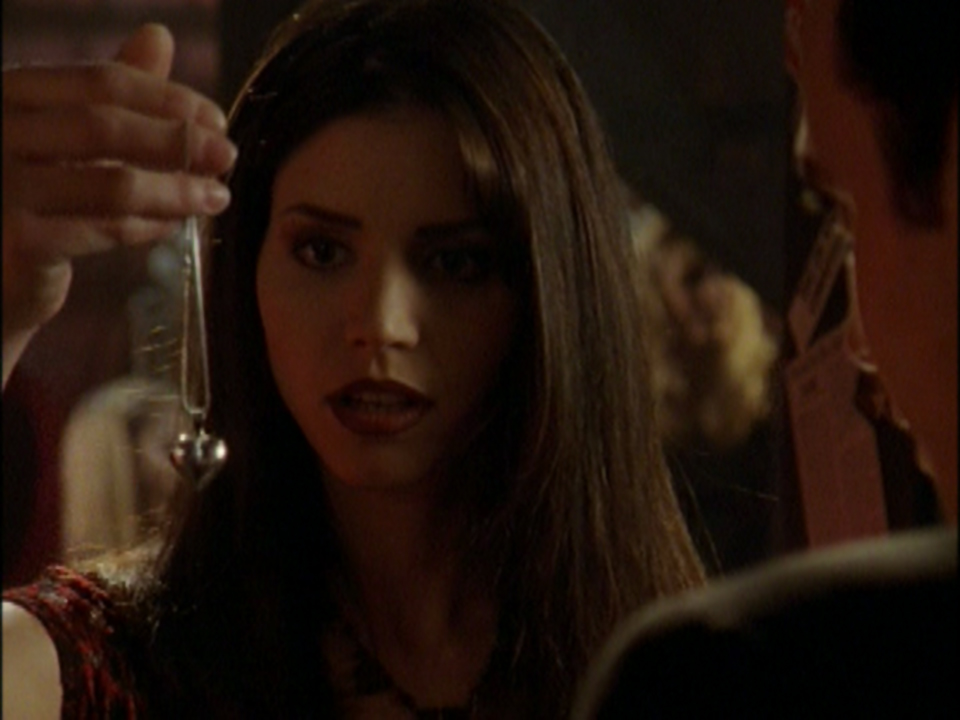 Holiday Film Reviews: Buffy The Vampire Slayer: "Bewitched, Bothered ...