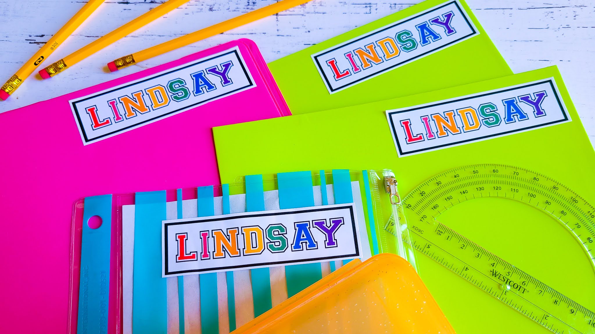 How to Quickly Create Back to School Name Labels - Silhouette School