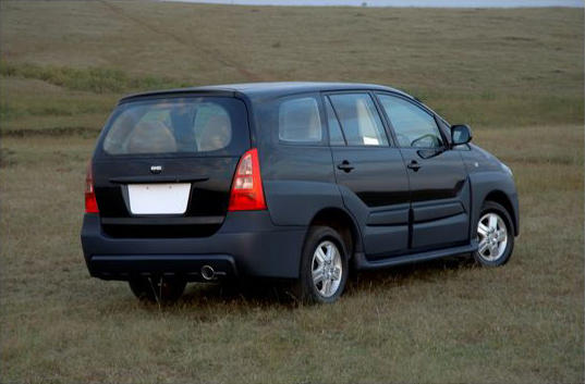 DC Innova: DC Lounge Innova Car