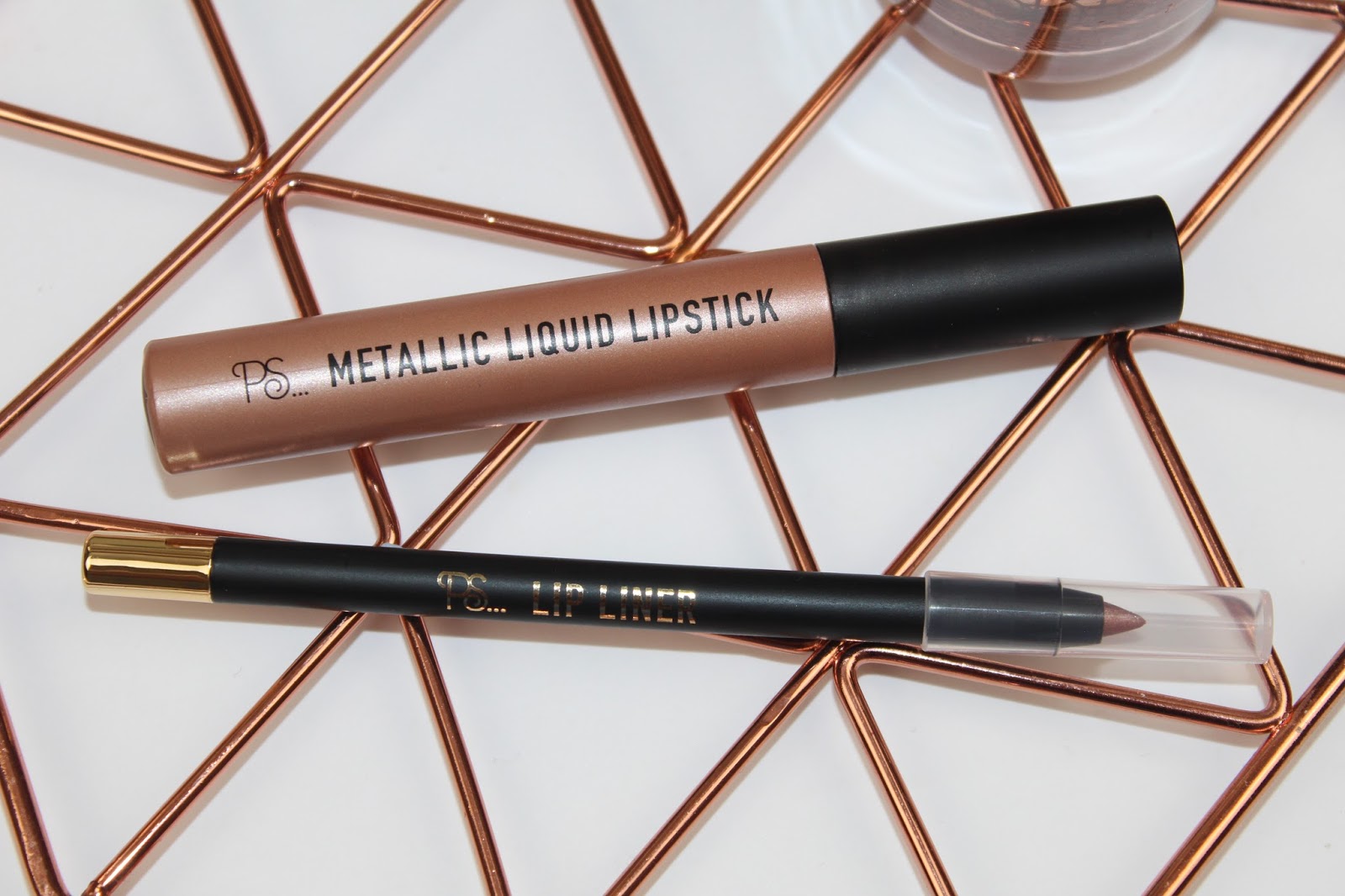 Primark Metallic Liquid Lipstick Lip Kit Review & Photos | Pink ...