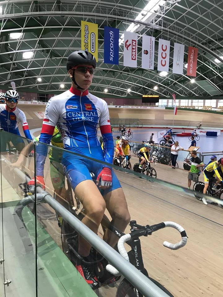 Robert Rzepka, Sandra Czamlet i Adam Woźniak po starcie na torowej ...