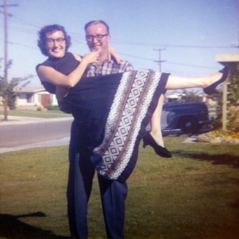 30 Cool Snaps That Defined Fashion Styles of the '60s Older Couples ...