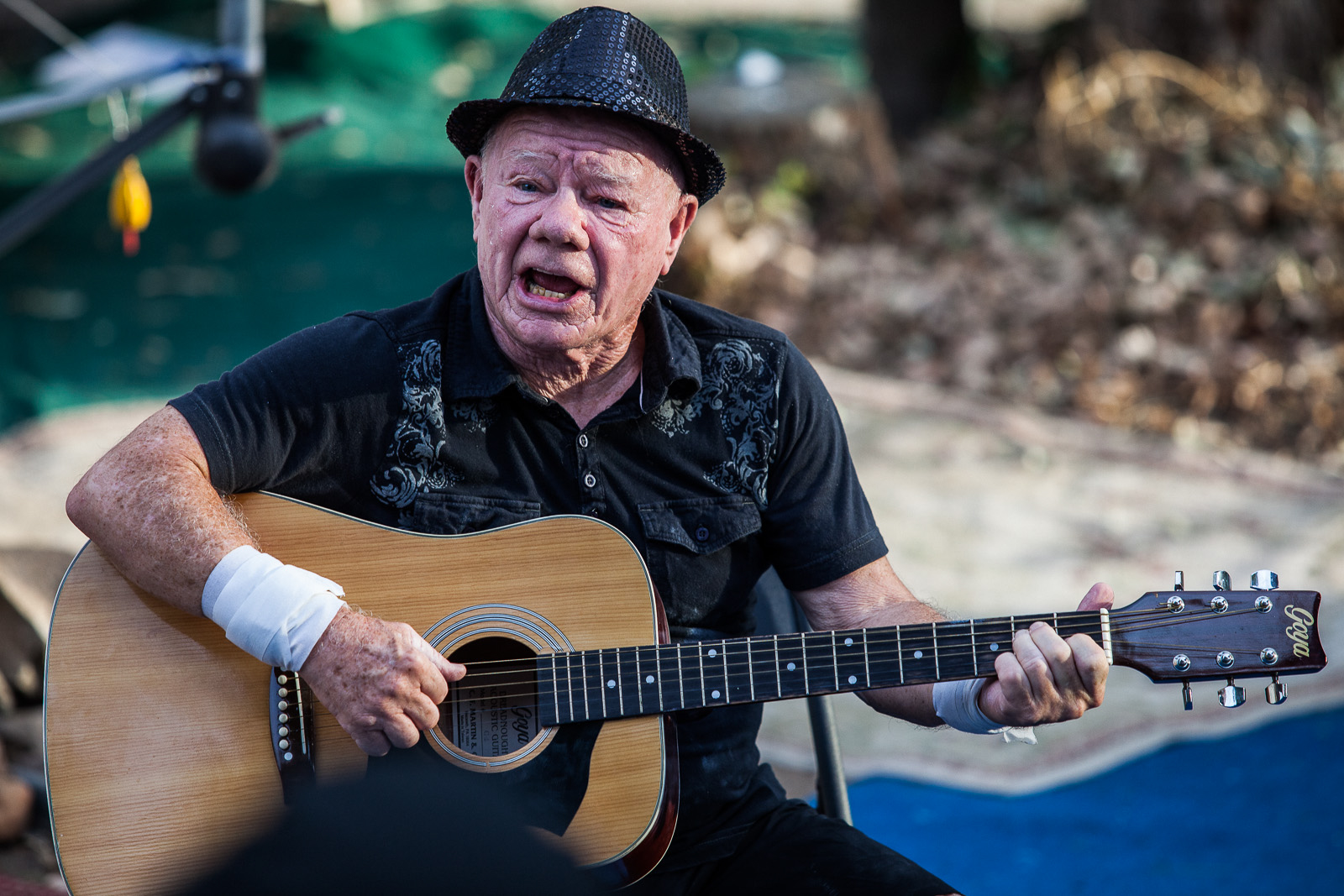 Sensory Overload: September 2012