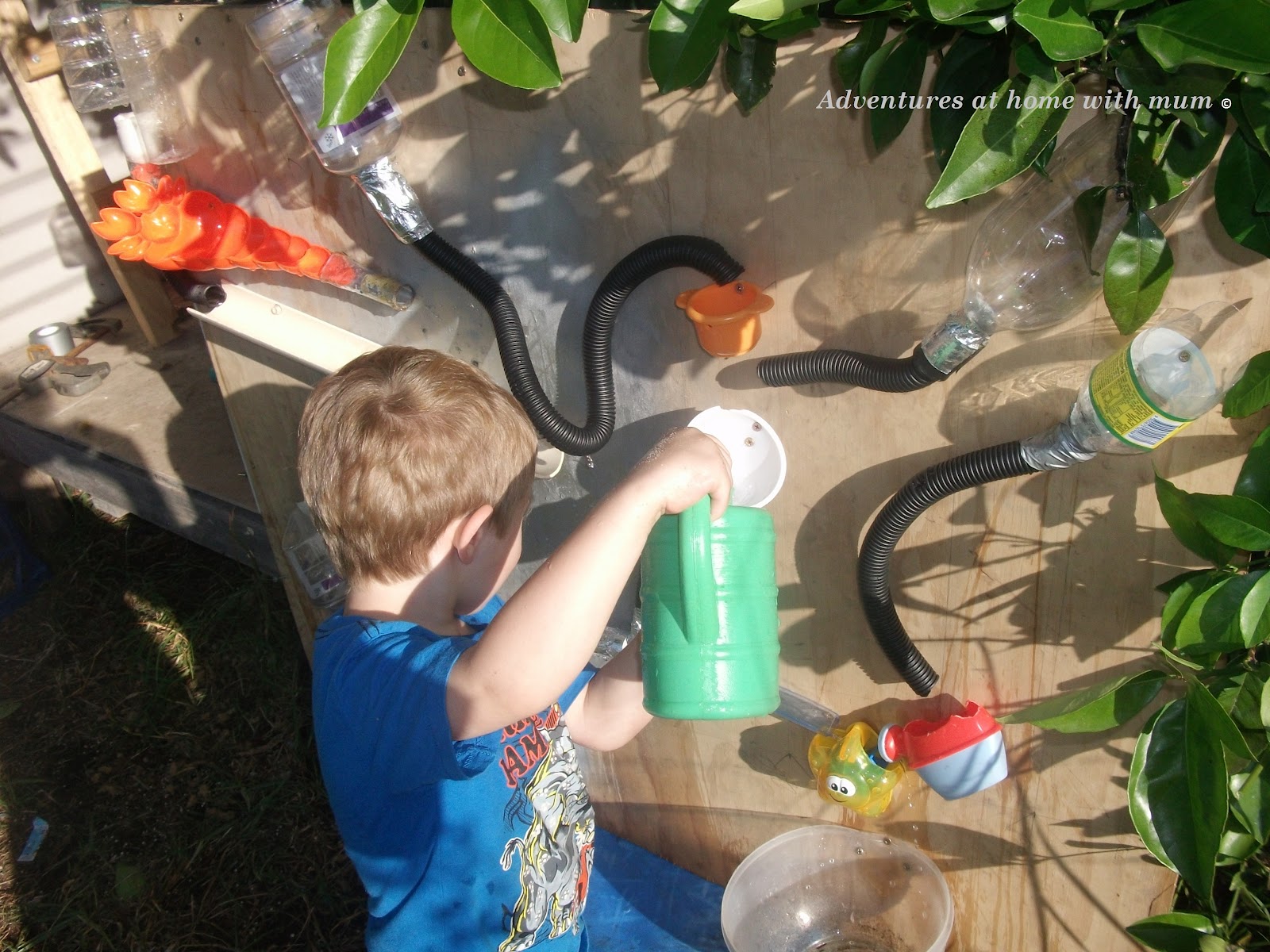 Adventures at home with Mum: Awesome Water Wall - Tree House
