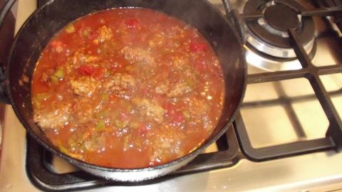 LEKKER RESEPTE VIR DIE JONGERGESLAG: VOLSTRUIS GOULASH / OSTRICH GOULASH