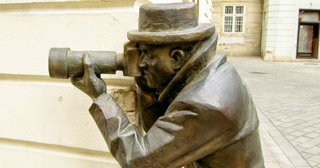 Derecho a la intimidad personal y familiar - Derecho Constitucional