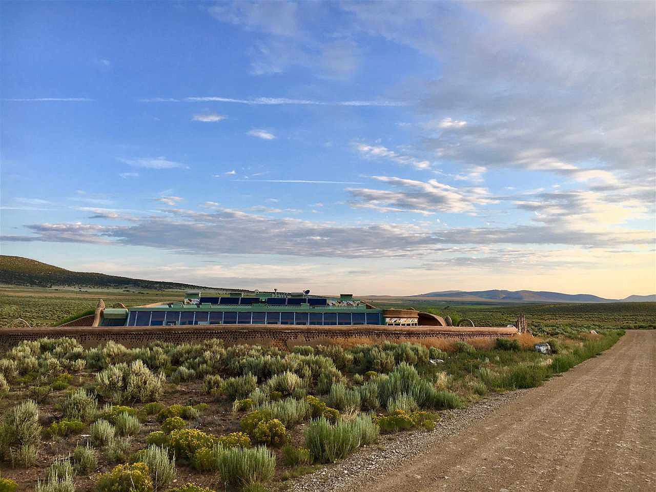 Sweet House Dreams: Corner Cottage, 2009 Earthship in Taos, New Mexico