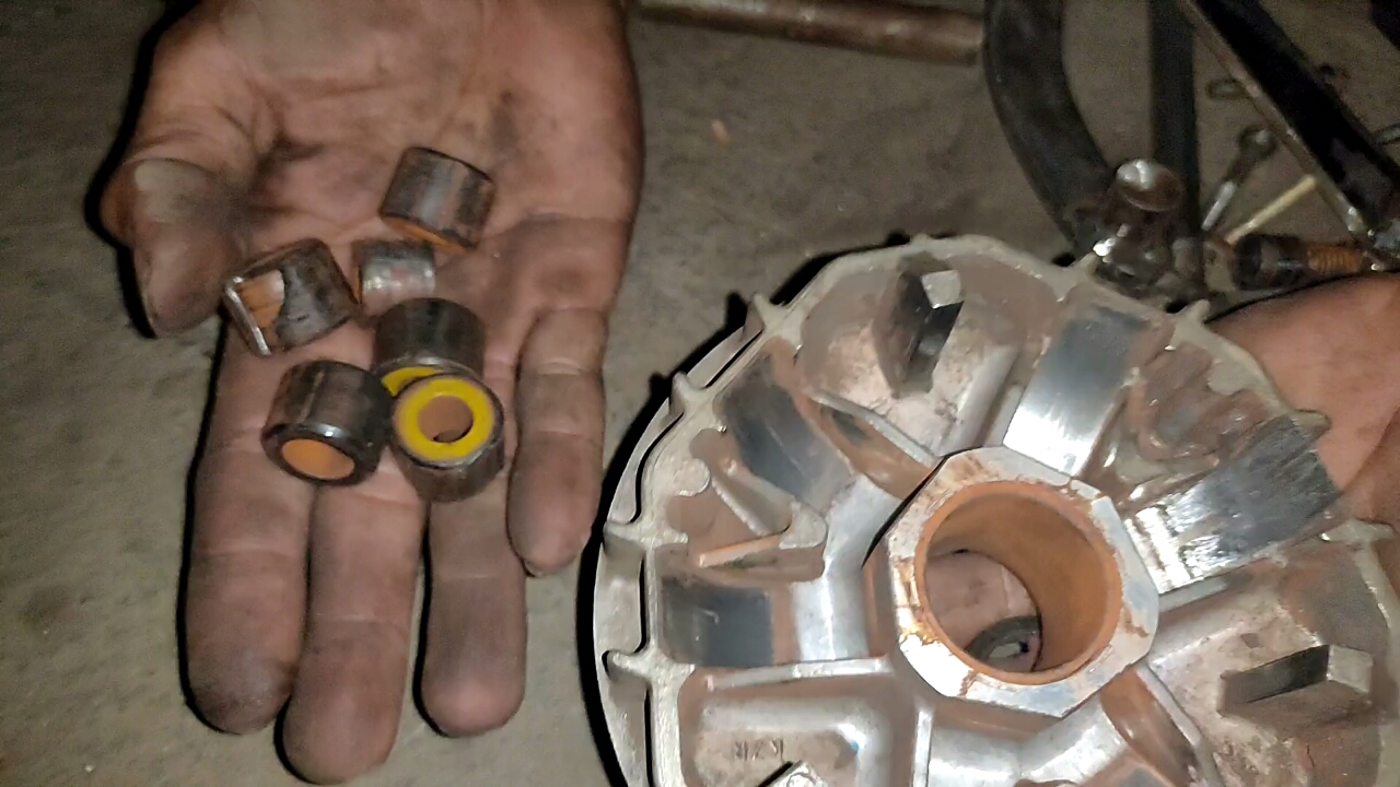 ciri ciri roller cvt matic yang sudah mulai aus