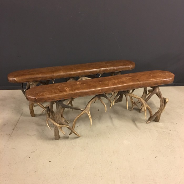 benchsite: Hyggelig deer benches to fawn over