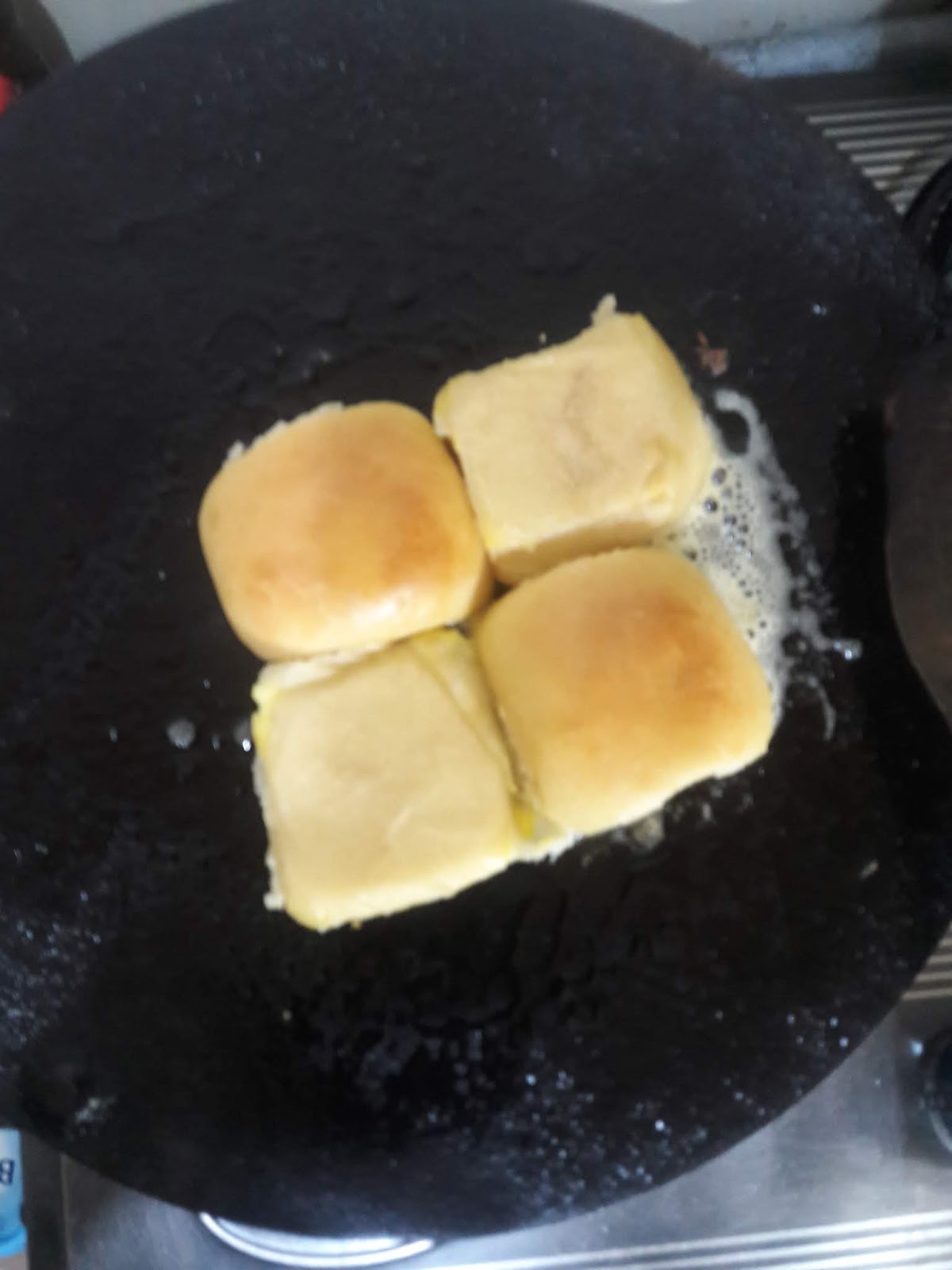 Keema Pav Recipe - Yummy Traditional