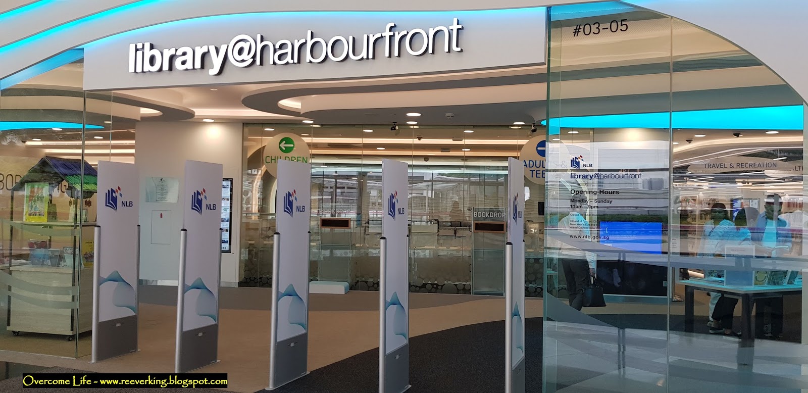 Overcome life: Library@harbourfront at VivoCity - Singapore