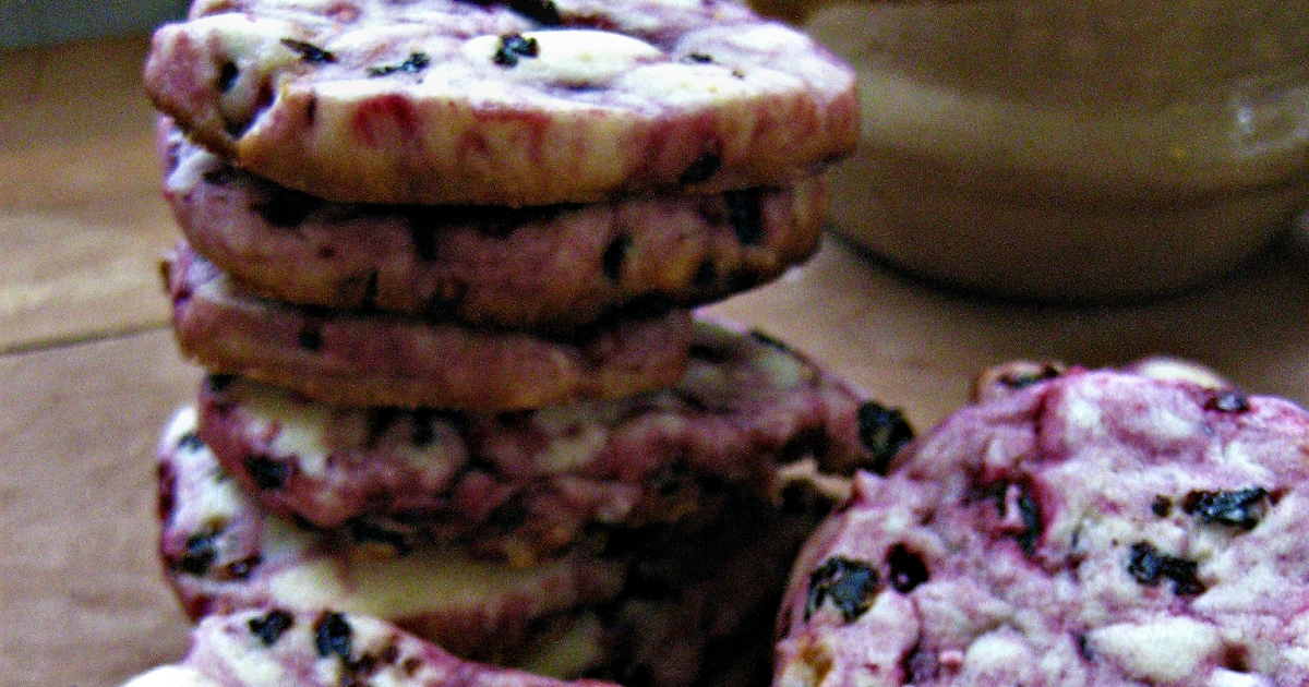 BLOG BY BINNS: Grandma Binns' Black Currant Shortbread Cookies