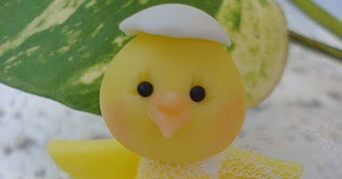 EL BAUL ENCANTADO: SOUVENIRS: Pollito con cascarón