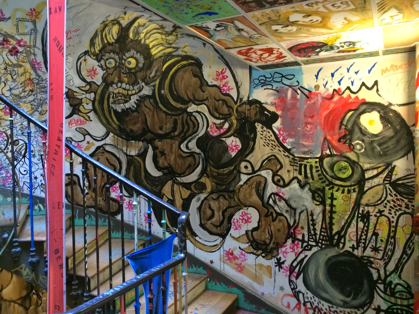 THE PARIS PIPELINE: 59 Rivoli - An artist collective in a legalised ...