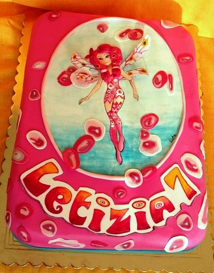 Kate Plumcake - Sugar Art & more : Mia and me cake