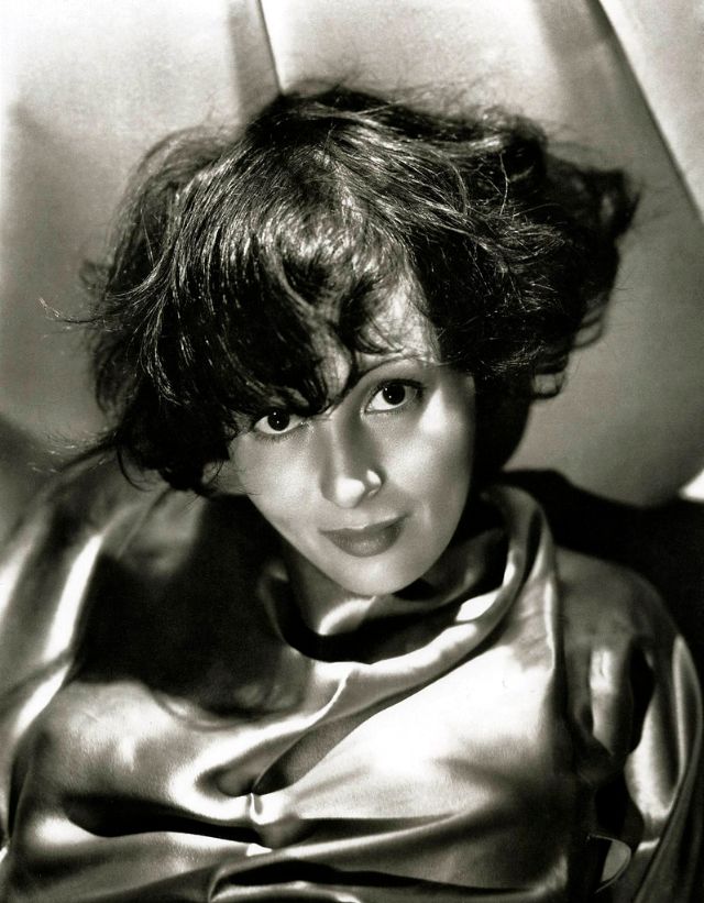 Luise Rainer: The First Thespian to Win Back-to-Back Oscars ~ Vintage ...
