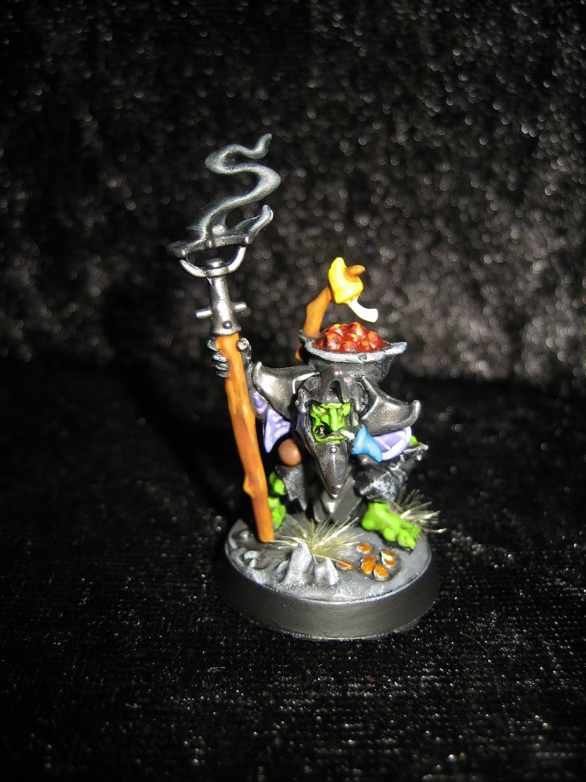 Making miniatures with Mario: Moon-Clan : Night-Goblins : Gloomspite ...