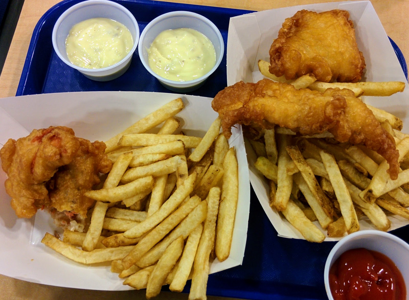 Smooch Food: Dinner at Pajo's in YVR