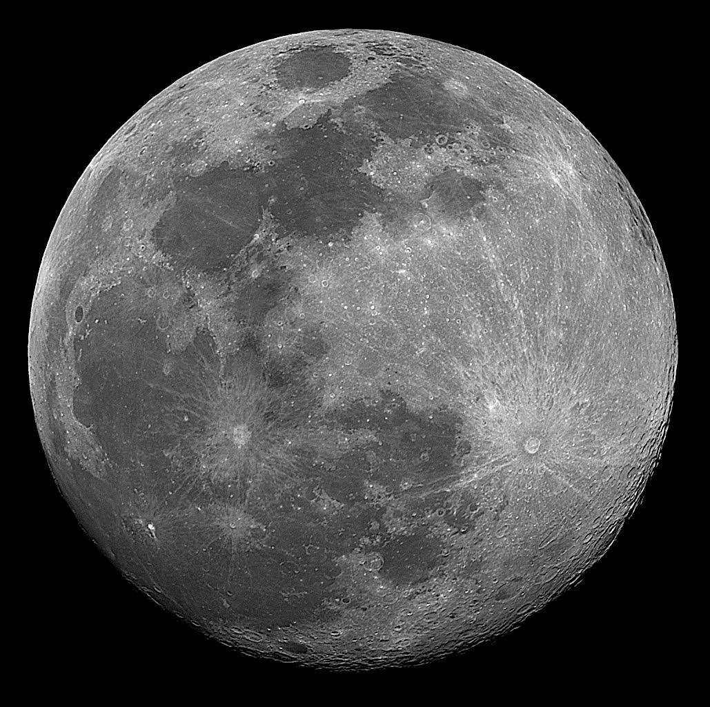 La Pine Observatory: Full Moon with Explore Scientific AR127