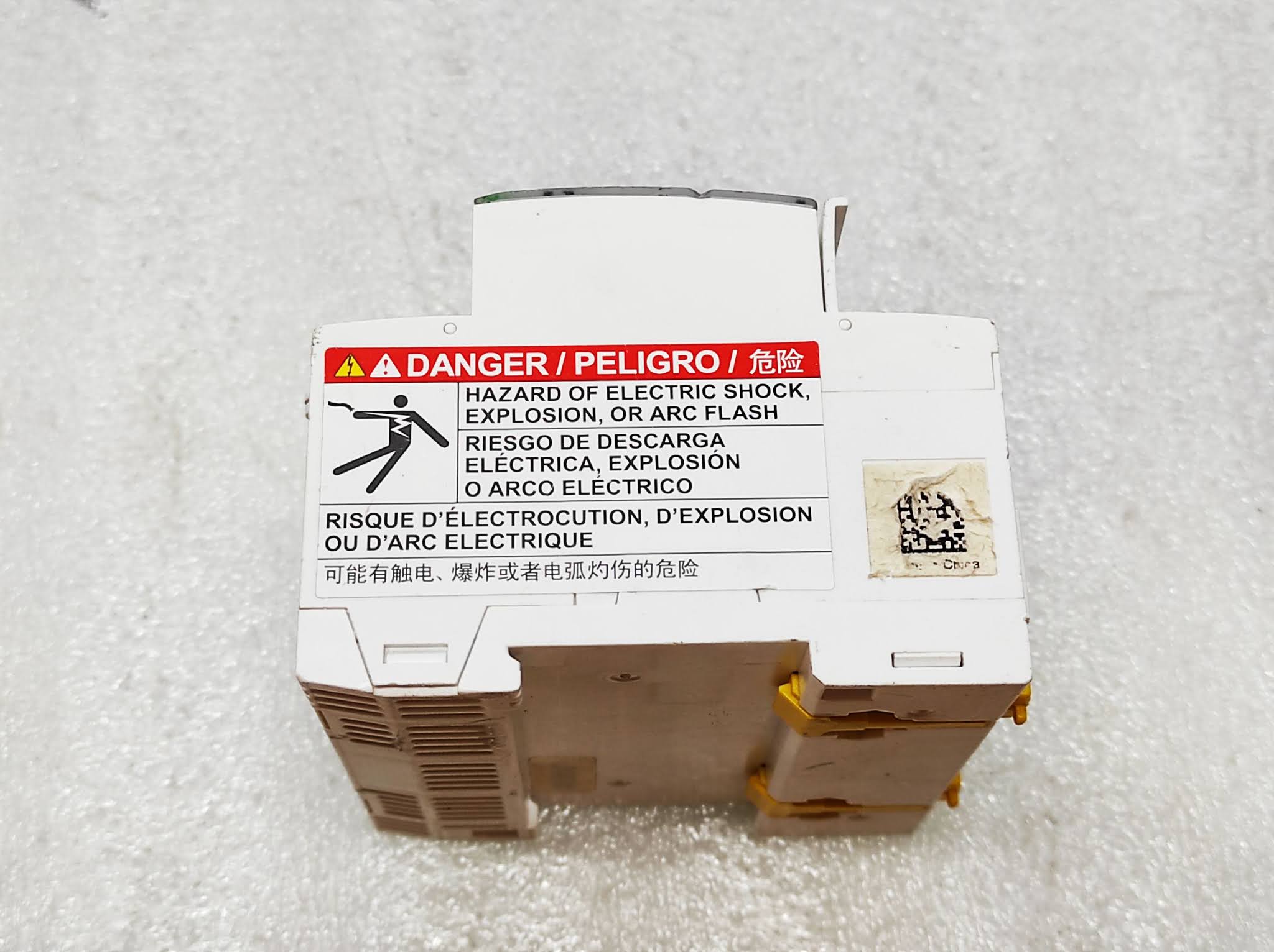 SCHNEIDER PM3255 POWER METER METSEPM3255