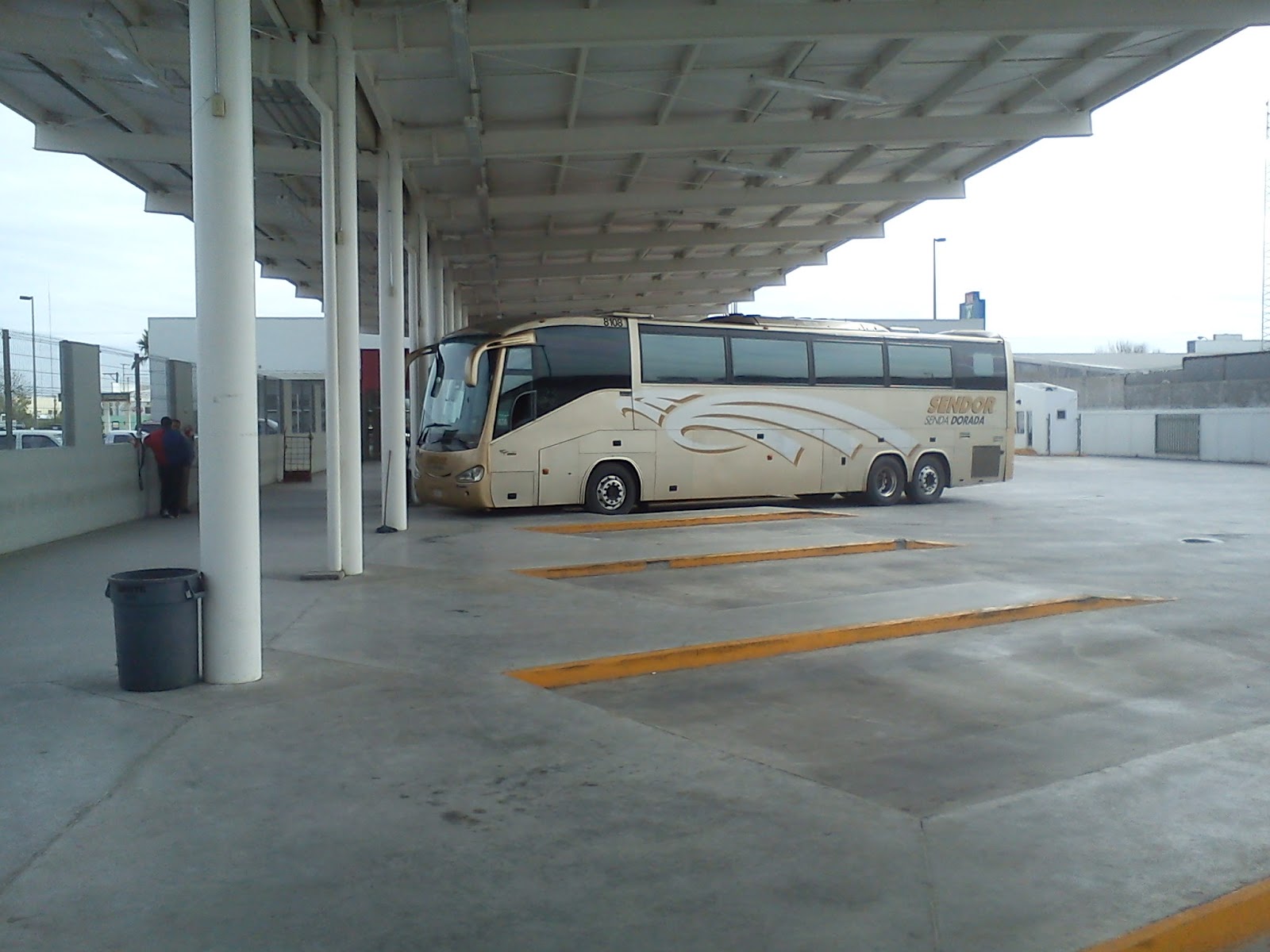 BUSÓPOLIS: SENDOR SENDA DORADA