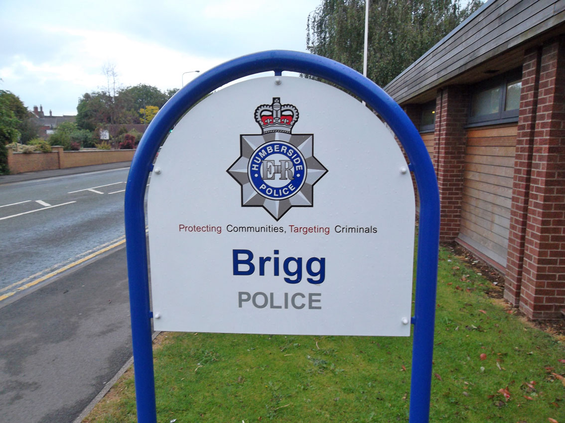 Nigel Fisher's Brigg Blog: SIGN OF THE TIMES AT BRIGG POLICE STATION
