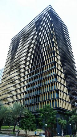 PEMENANG PT.EMTEK BBM UNDIAN 2017: PT ELANG MAHKOTA TEKNOLOGI