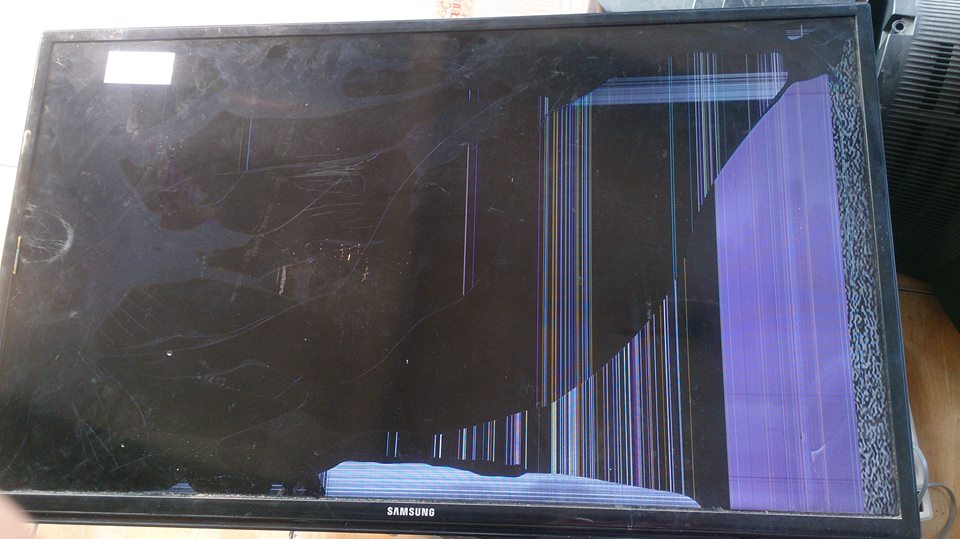 Zaenal Electronic: Memahami Panel/Layar Liquid Crystal Display (LCD)