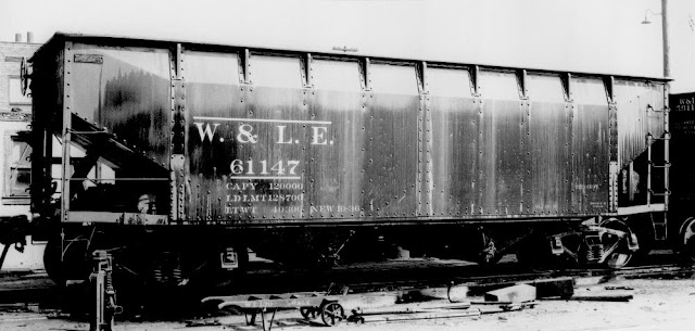 Adena Railroad: HO Scale W&LE Hoppers