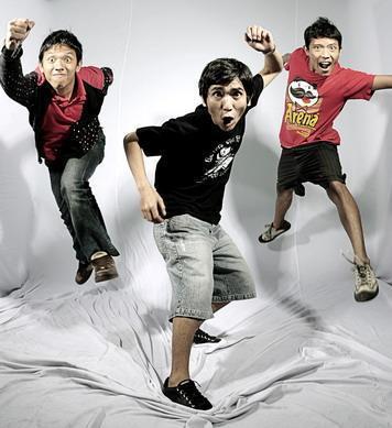 Indie Music: BIOGRAFI CLOSE HEAD