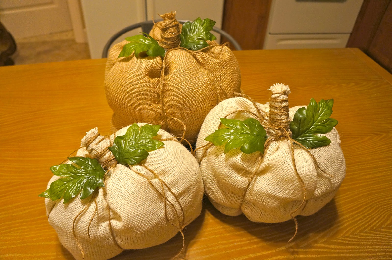 Pine Creek Style: Burlap Pumpkins...