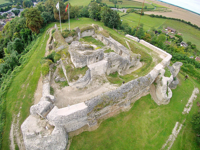 Le Bâtiment: Fiches historique, les châteaux-forts. Ivry-la-Bataille