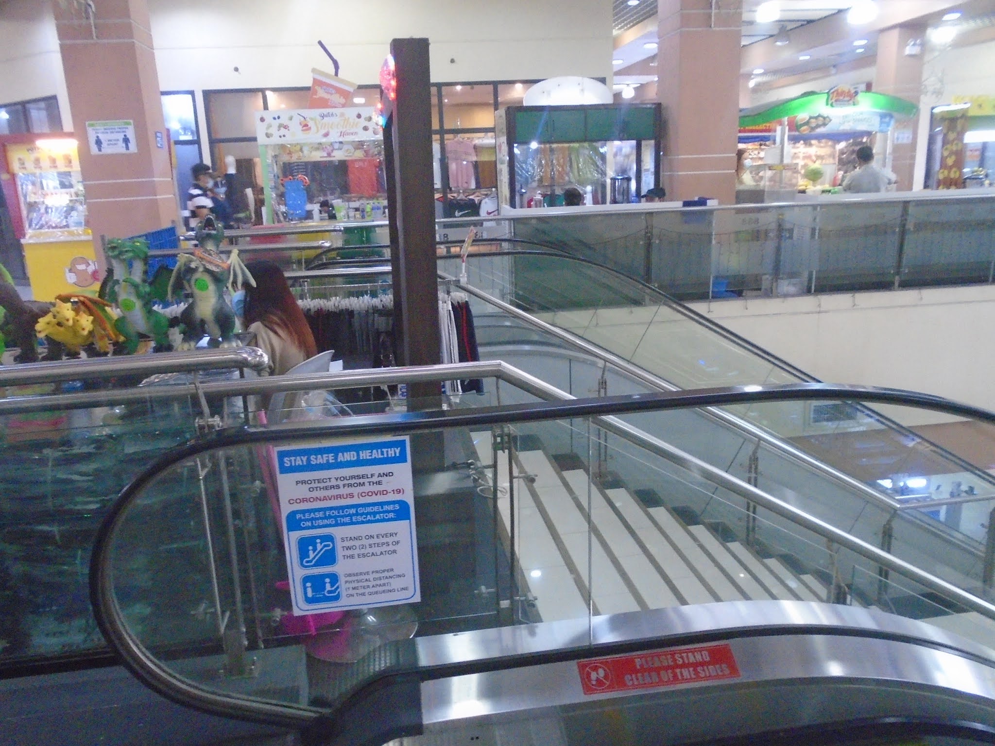 Philippinefails: Major Fire Hazard In A Popular Local Mall