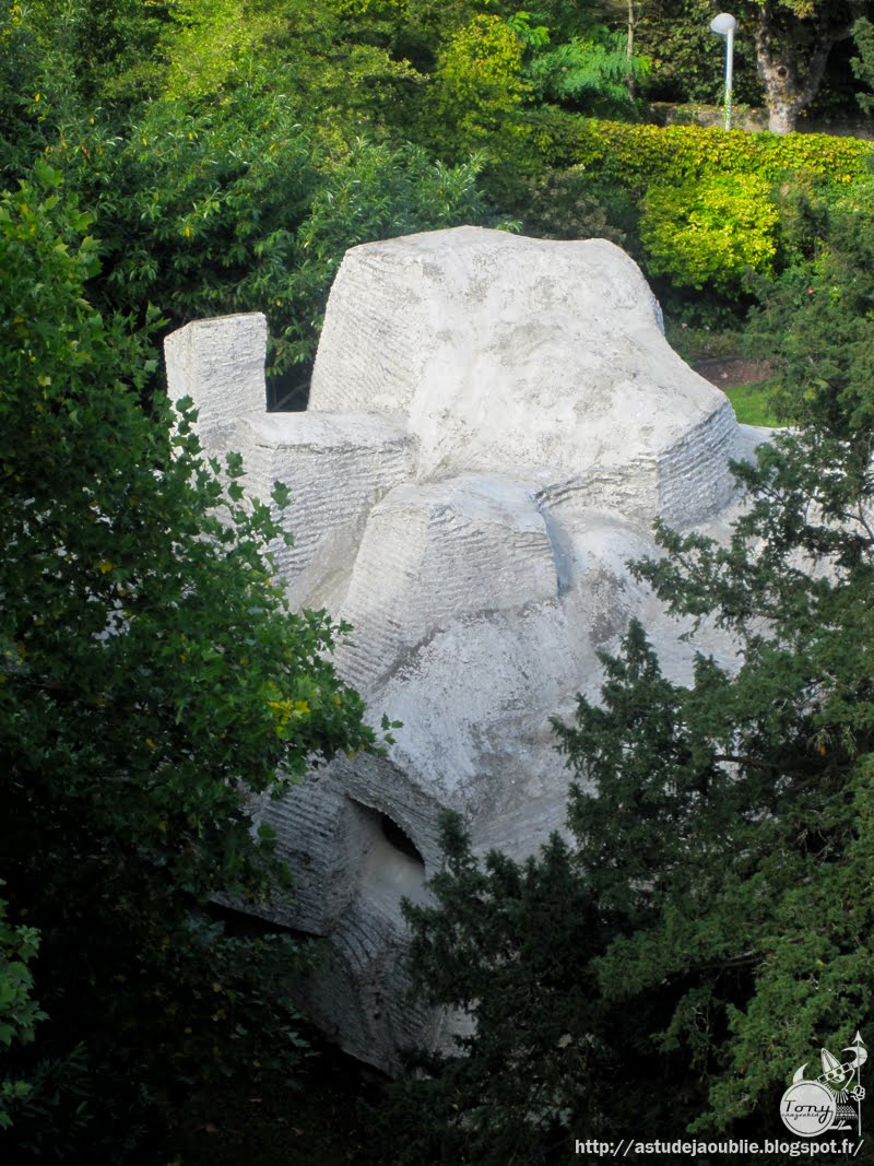 Meudon - Sculpture Habitacle numéro 2 - André Bloc