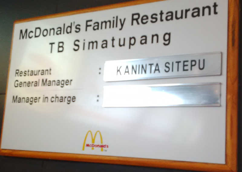 Rahmat M. Samik-Ibrahim: McD Drive Thru: Beberapa Masalah