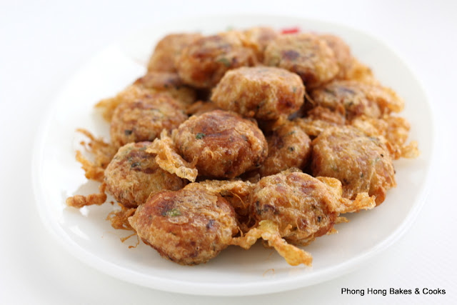 PH the Malaysian Carnivore: Begedil : To Fry or Not To Fry?