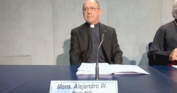 Il Sismografo Argentina Francisco Nombró A Un Sacerdote Argentino Al