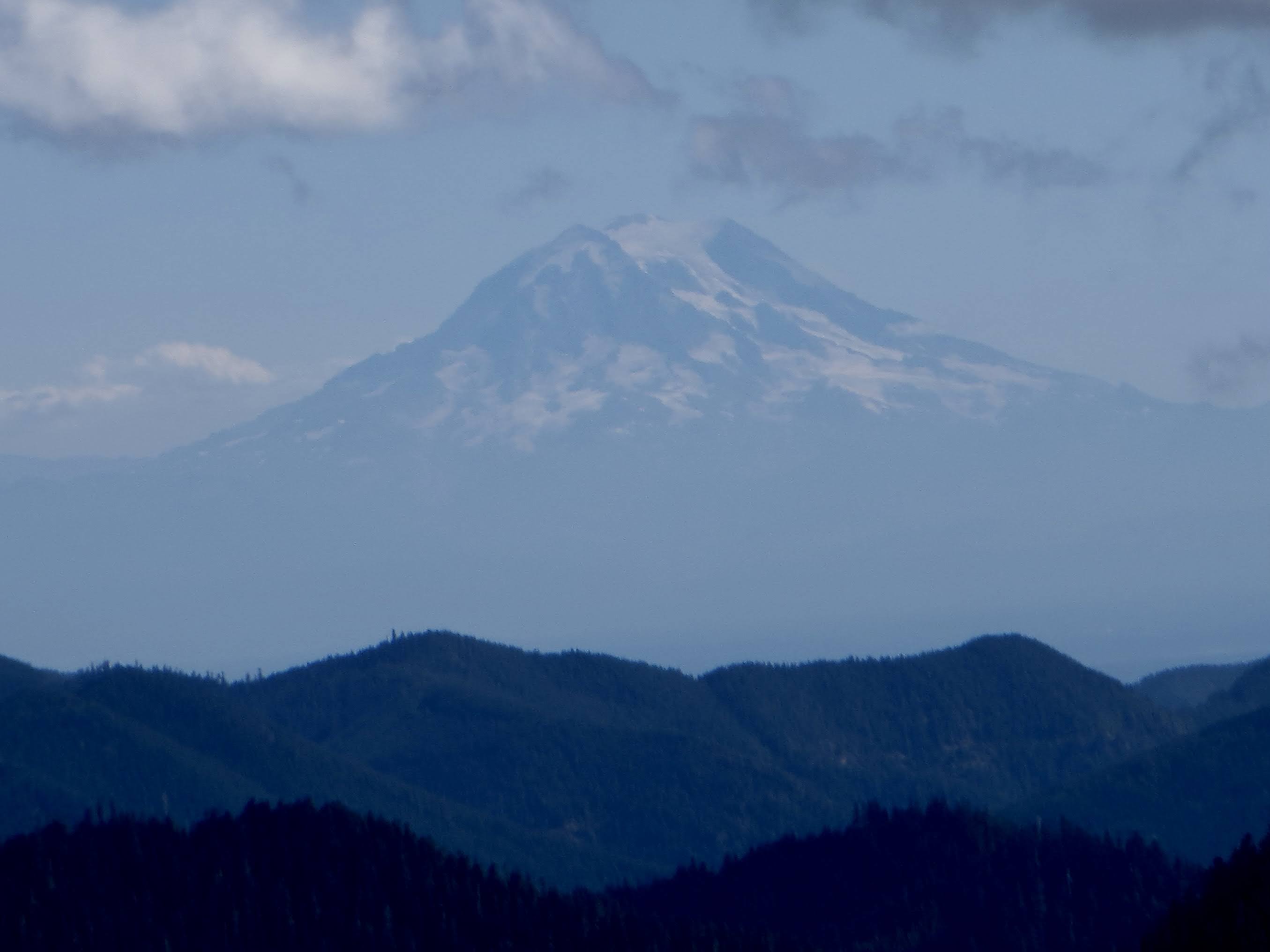 Three Hiking Sisters: Colonel Bob Peak via Pete's Creek Trail