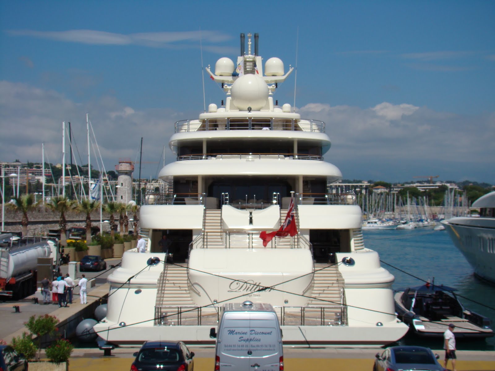 Superyachtfan: Alisher Usmanov, superyacht Dilbar