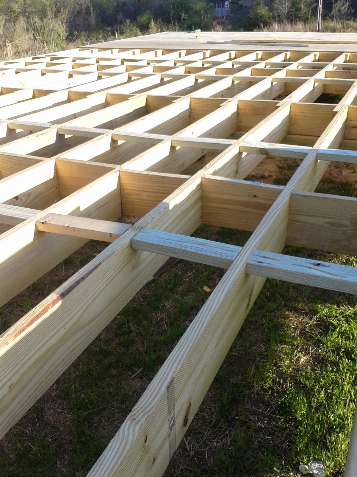 Liberty Stoneware: On the Farm- Chicken Shadow Puppets and Barn Progress